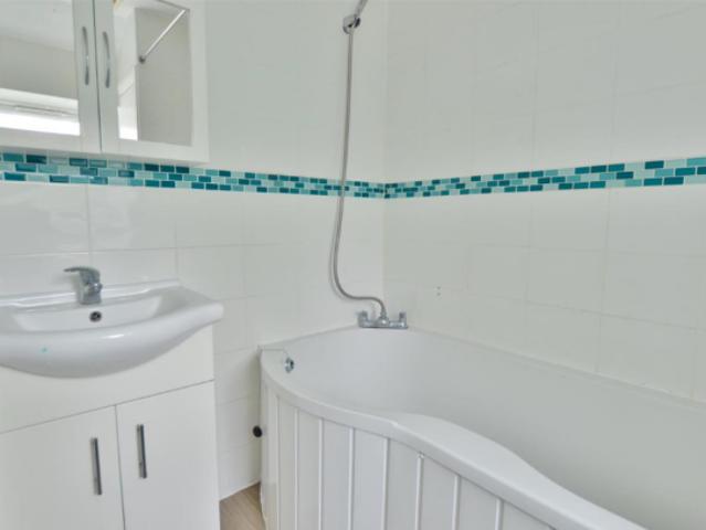 1 bedroom maisonette for rent in Stafford Avenue, Slough, SL2