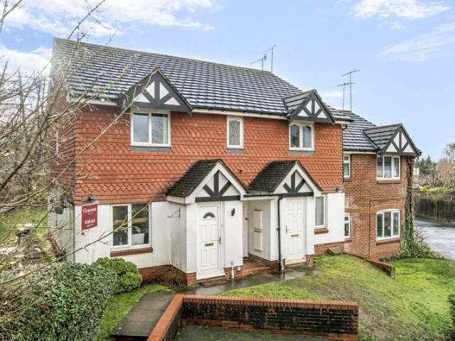 1 Bedroom Maisonette Flat