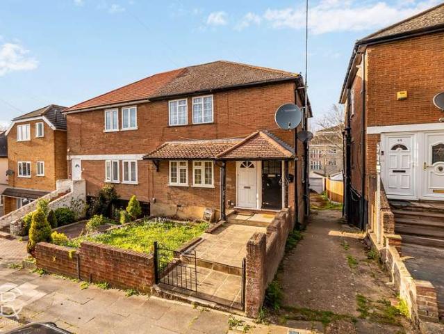 1 Bedroom Maisonette Flat