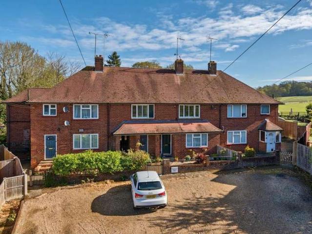 1 Bedroom Maisonette Flat