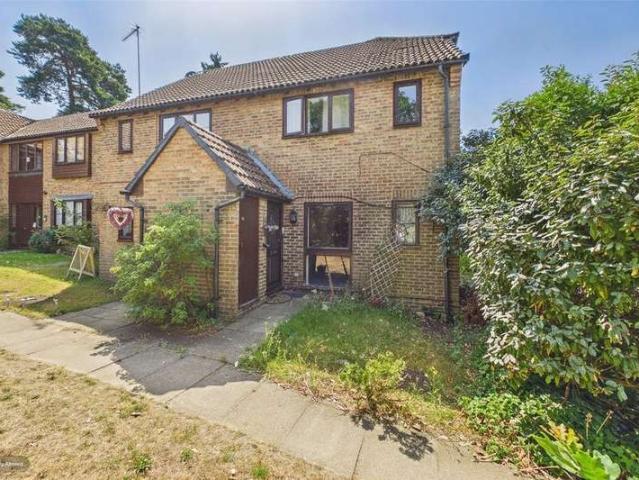1 Bedroom Maisonette Flat