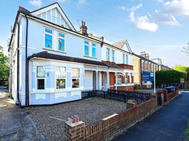 1 Bedroom Maisonette Flat