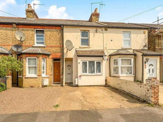 1 Bedroom Maisonette Flat