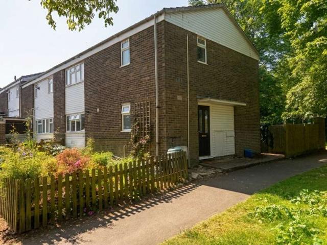 1 Bedroom Maisonette Flat