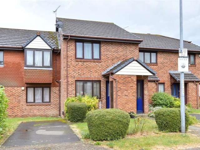 1 Bedroom Maisonette Flat