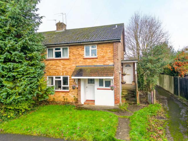 1 Bedroom Maisonette Flat