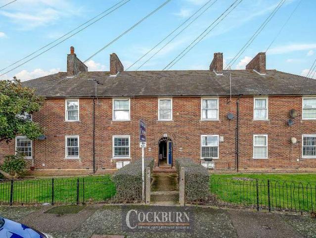 1 Bedroom Maisonette Flat