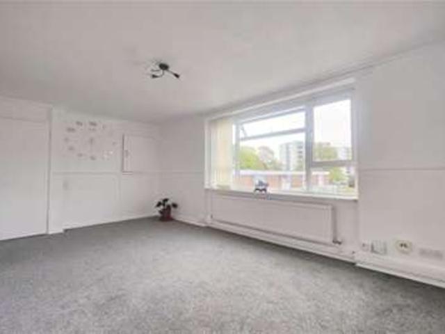 1 Bedroom Maisonette Flat