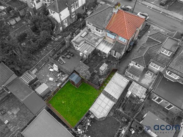 1 Bedroom Maisonette Flat