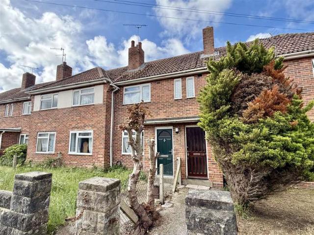 1 Bedroom Maisonette Flat
