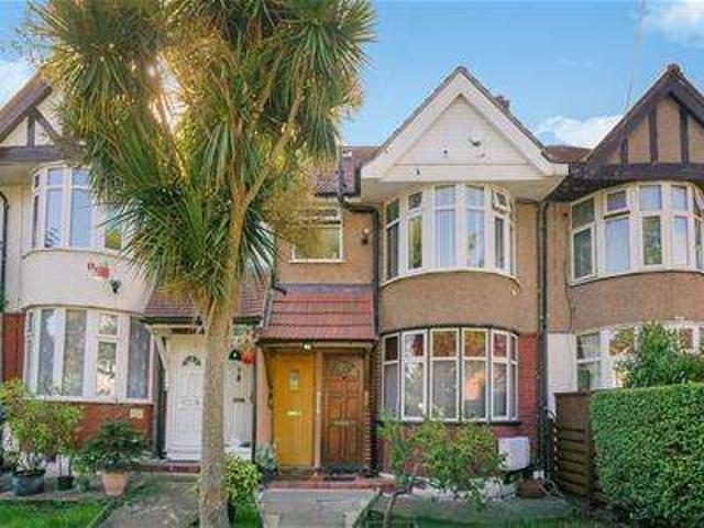 1 Bedroom Maisonette Flat