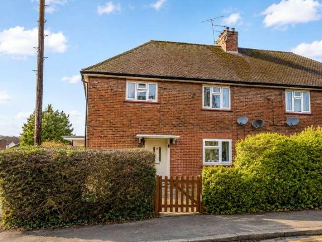1 Bedroom Maisonette Flat