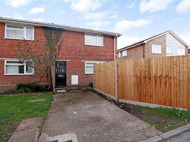 1 Bedroom Maisonette Flat