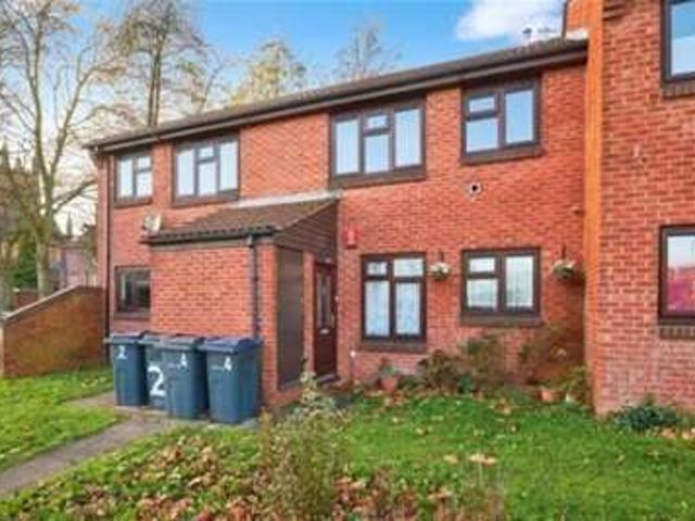 1 Bedroom Maisonette Flat