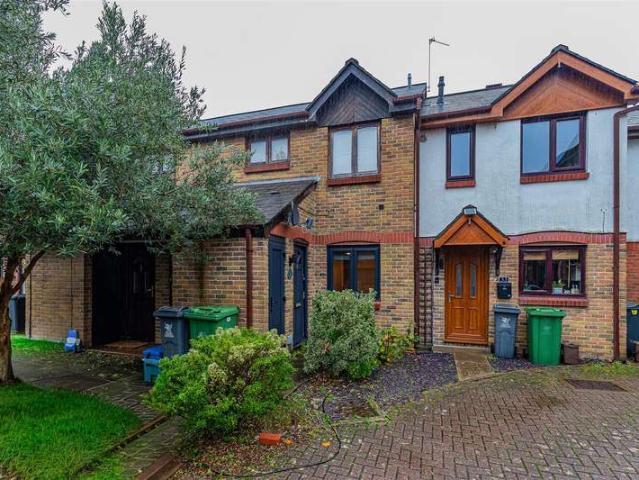 1 Bedroom Maisonette Flat