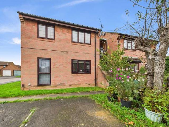 1 Bedroom Maisonette Flat
