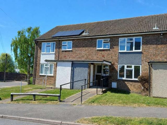 1 Bedroom Maisonette Flat