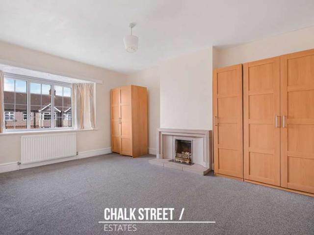 1 Bedroom Maisonette Flat