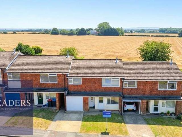 1 Bedroom Maisonette Flat