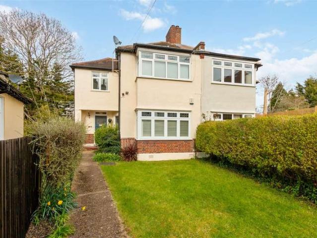 1 Bedroom Maisonette Flat