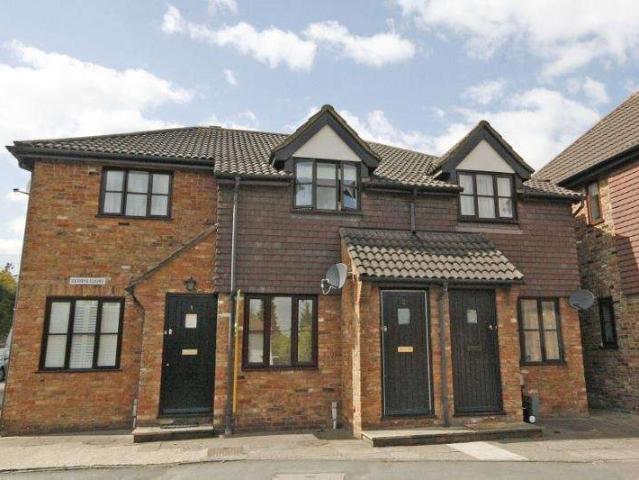 1 Bedroom Maisonette Flat