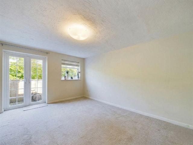 1 bedroom Maisonette in Alyson Court, Maidenhead