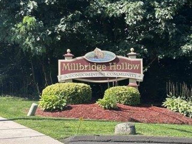 1 bedroom, Manchester CT 06040 104898609