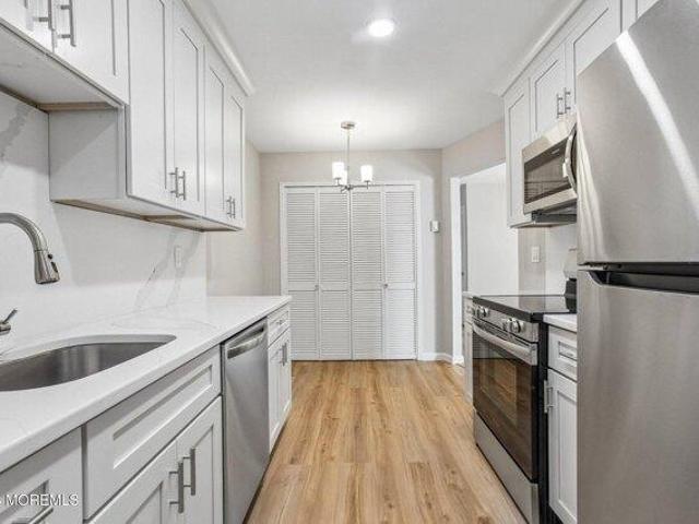 1 bedroom, Manalapan NJ 07726 LS102313200