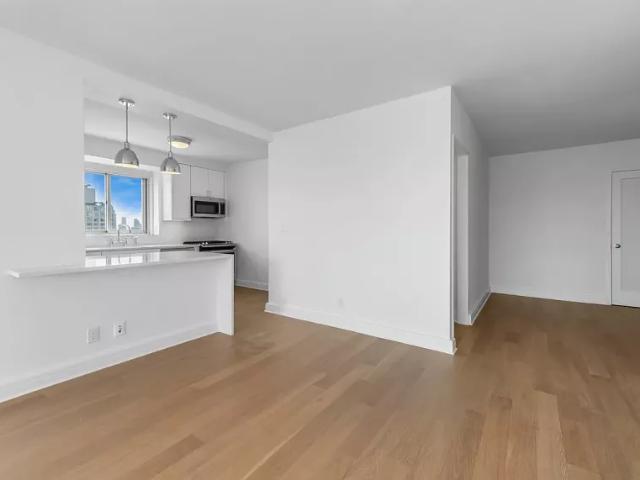 1 bedroom, Manhattan NY 10065 LS88919282