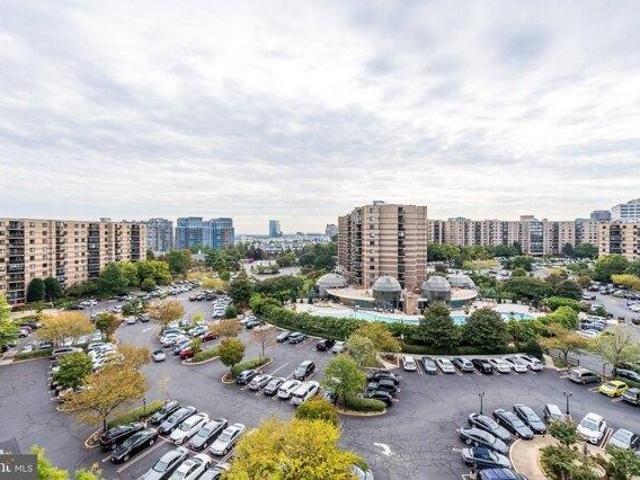 1 bedroom, McLean VA 22102 104909352