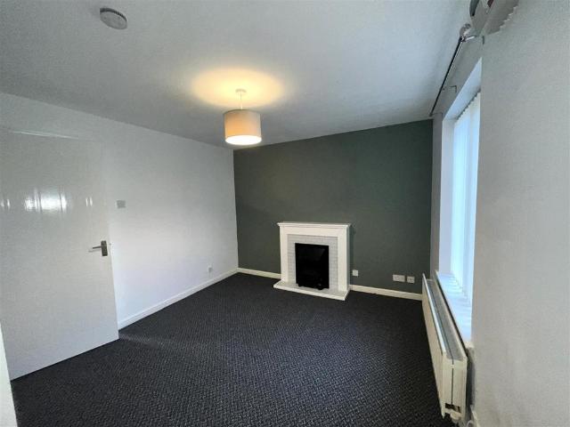 1 bedroom mews to rent
