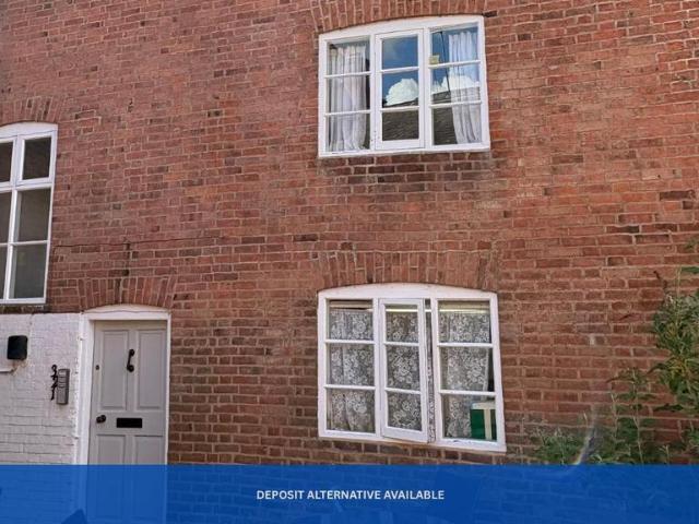 1 bedroom mews to rent