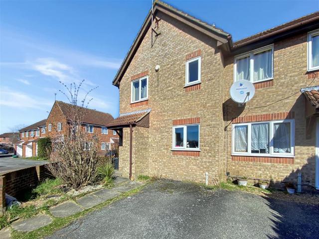 1 bedroom mews to rent