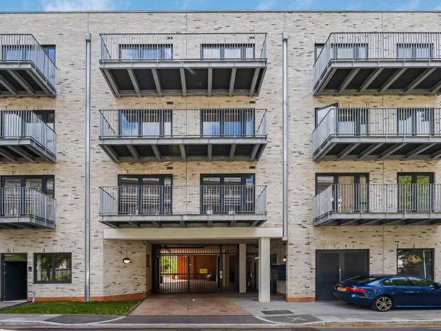 1 bedroom mews for sale