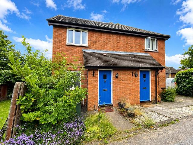 1 bedroom mews for sale