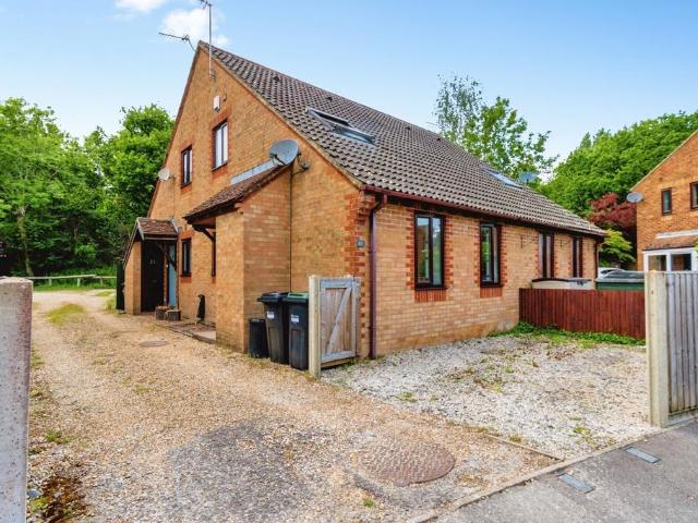 1 bedroom mews for sale