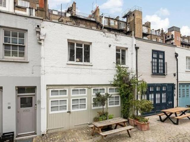 1 Bedroom Mews Property For Sale In Bayswater, London