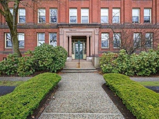 1 bedroom, Medford MA 02155 104903330