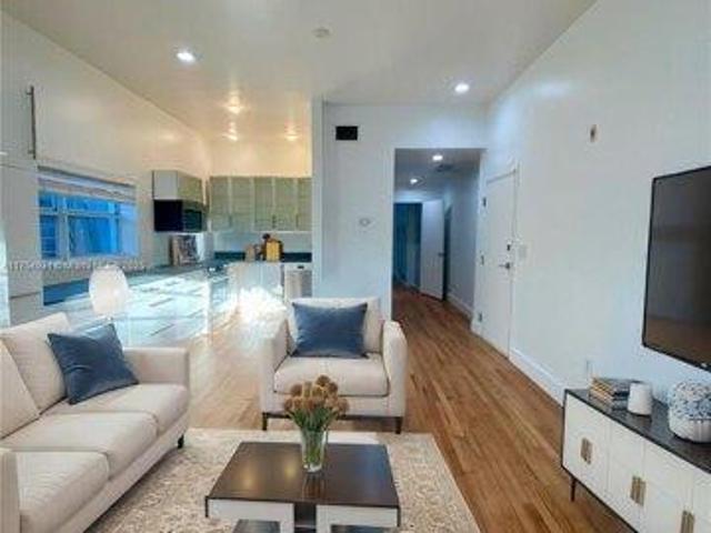 1 bedroom, Miami Beach FL 33139 104898680