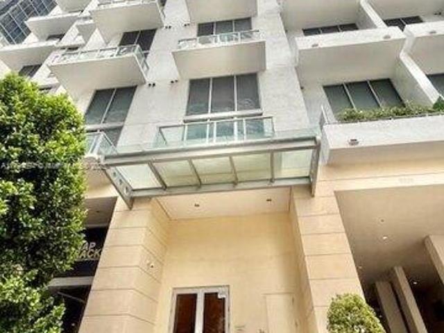 1 bedroom, Miami FL 33131 104899741