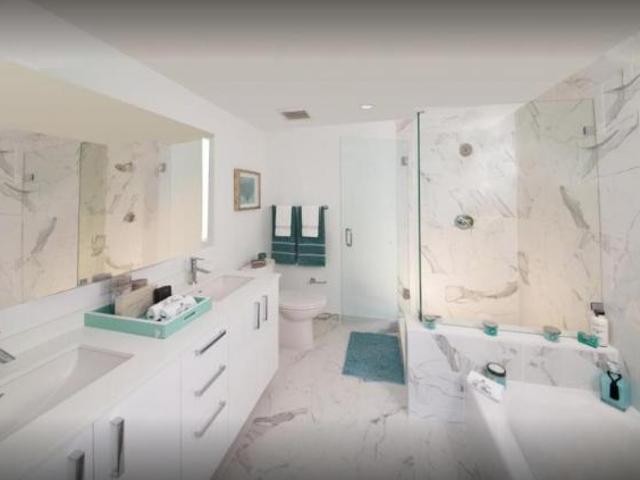 1 bedroom, Miami FL 33131 85607049