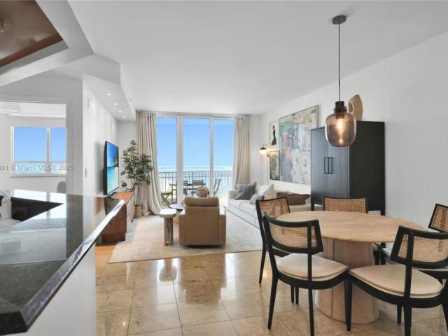 1 bedroom, Miami FL 33131 90455876