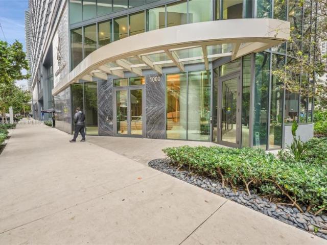 1 bedroom, Miami Fl FL 33131 102588099