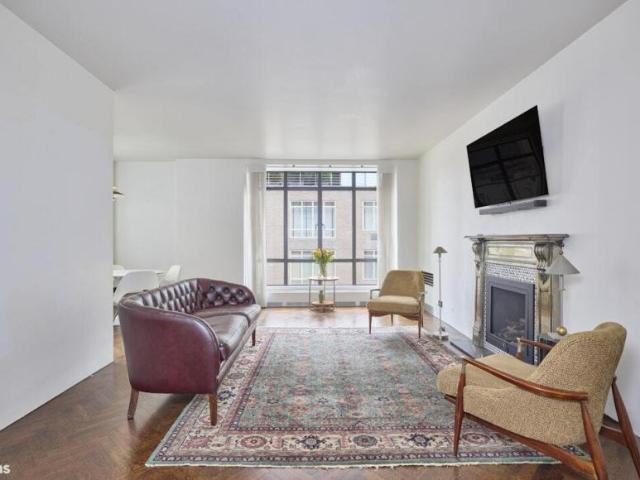 1 bedroom, Midtown West NY LS98818217