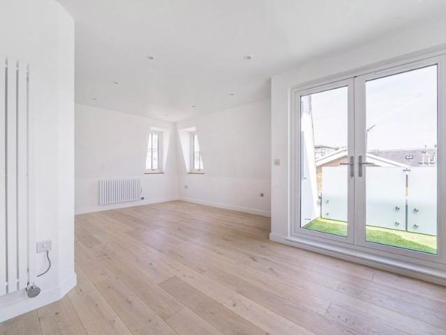1 Bedroom Not Specified to Rent in Marks Court, 5 Griggs Place, London, SE1