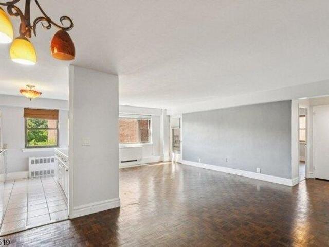 1 bedroom, North Bergen NJ 07047 LS94271145
