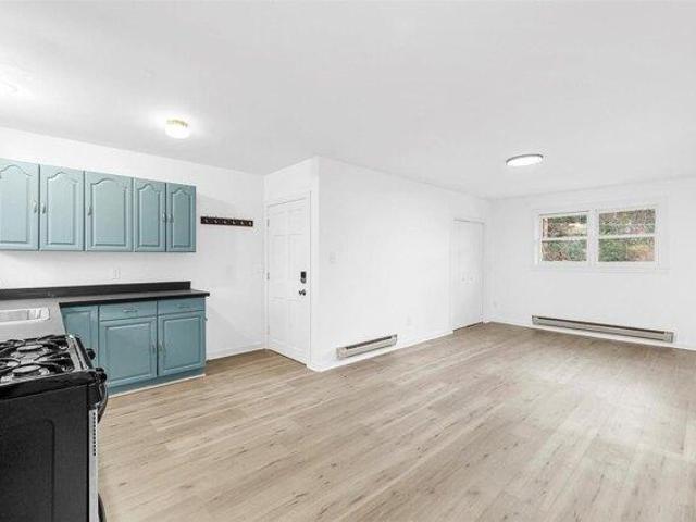 1 bedroom, New Paltz NY 12561 90300587