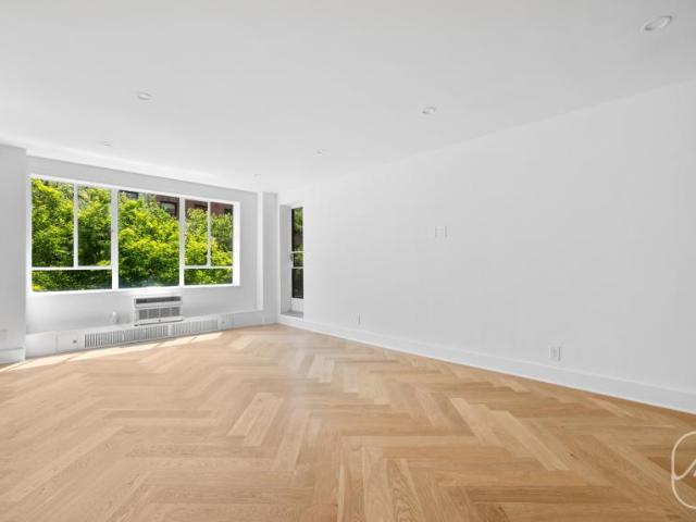 1 bedroom, New York NY 10011 104042313