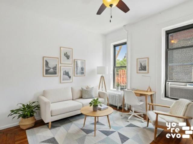 1 bedroom, New York NY 10014 93136869