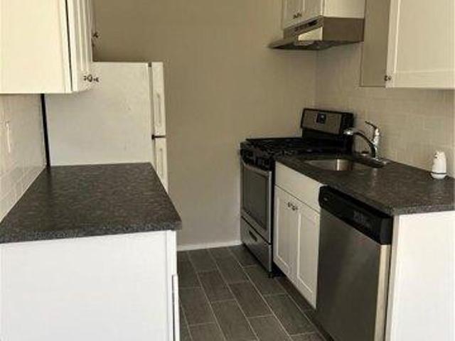 1 bedroom, Newburgh NY 12550 88569112